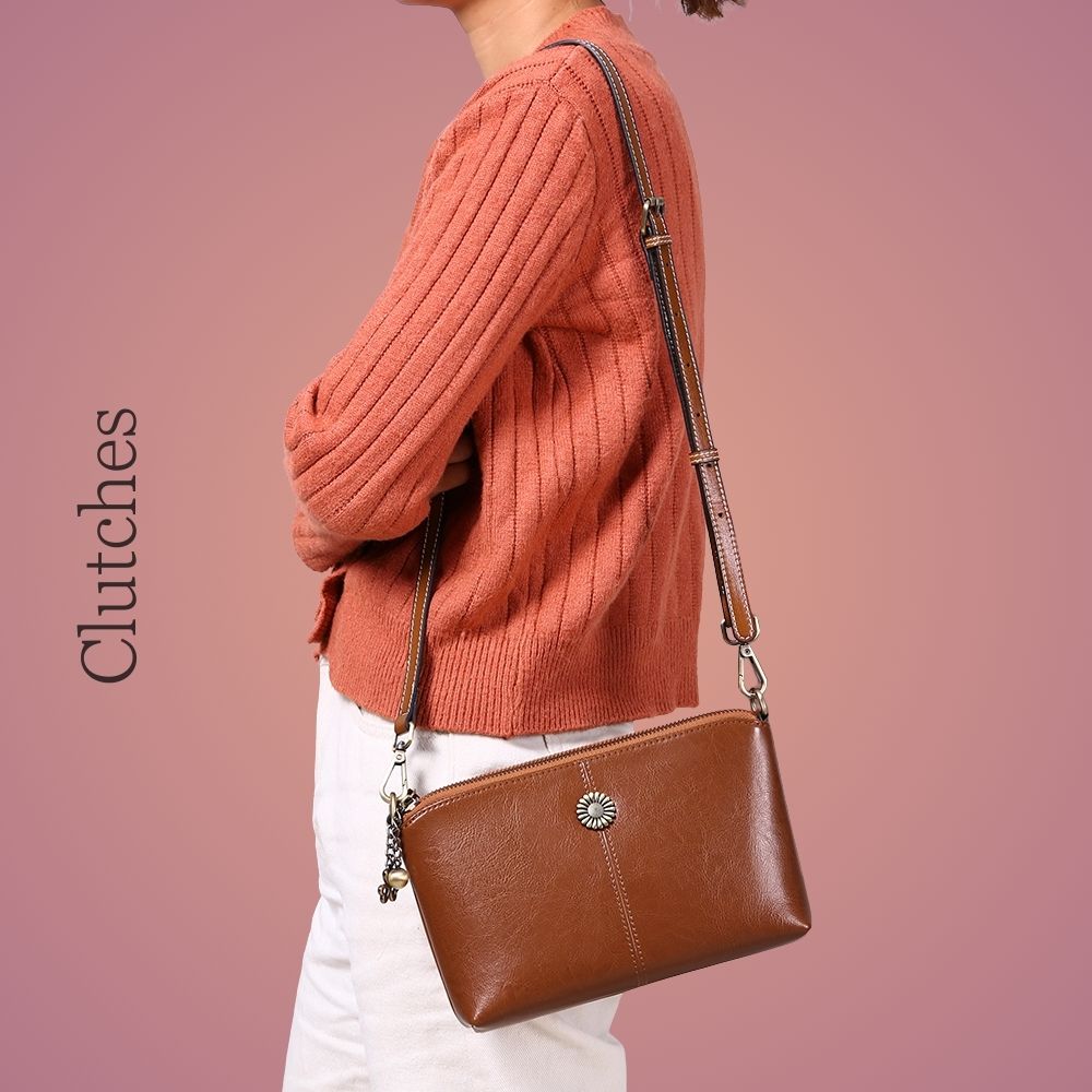 Stylish Clutches: Elevate Your Outfit with Chic Accessories